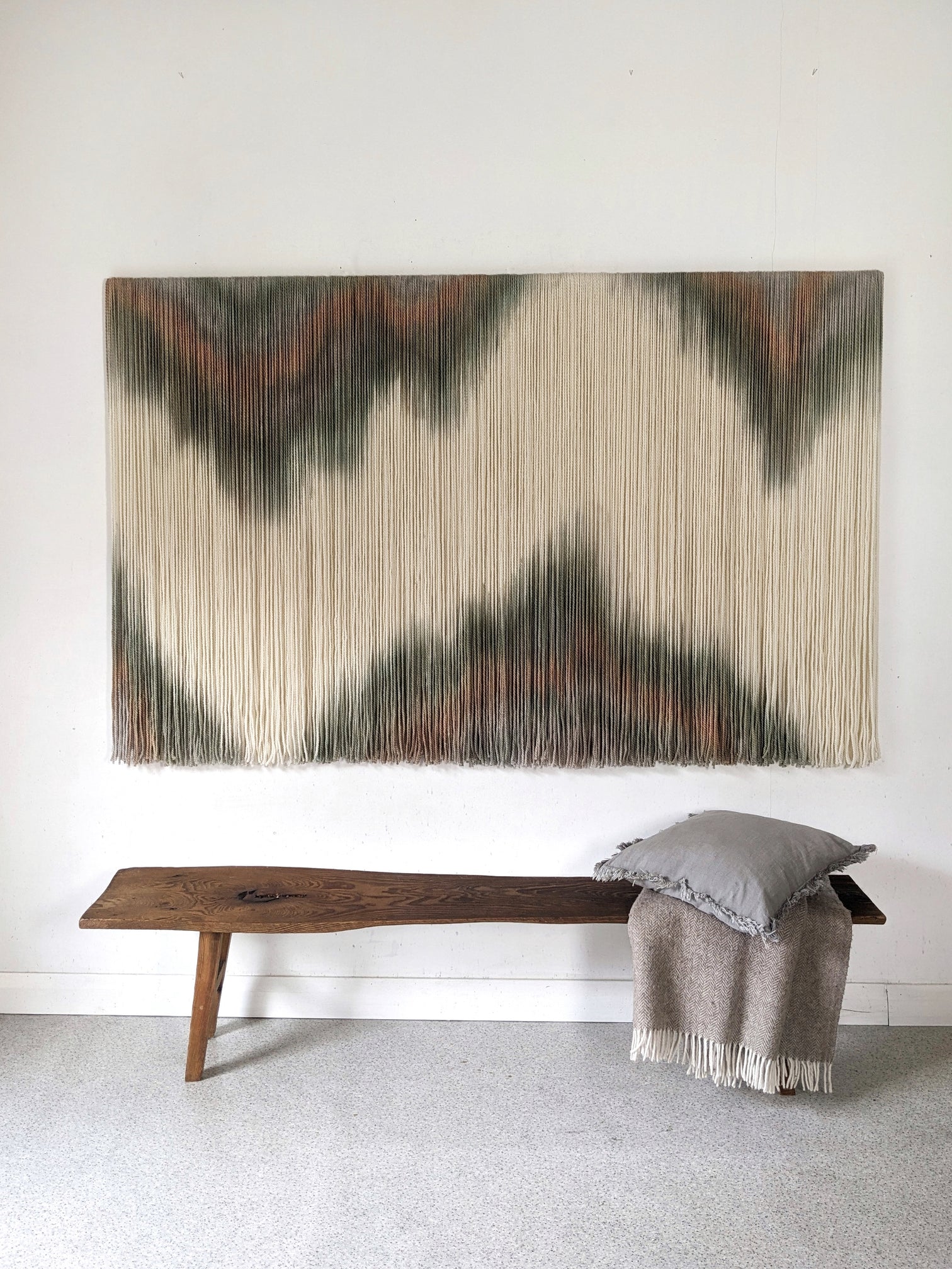 Frame-Free – Kat | Home Studio