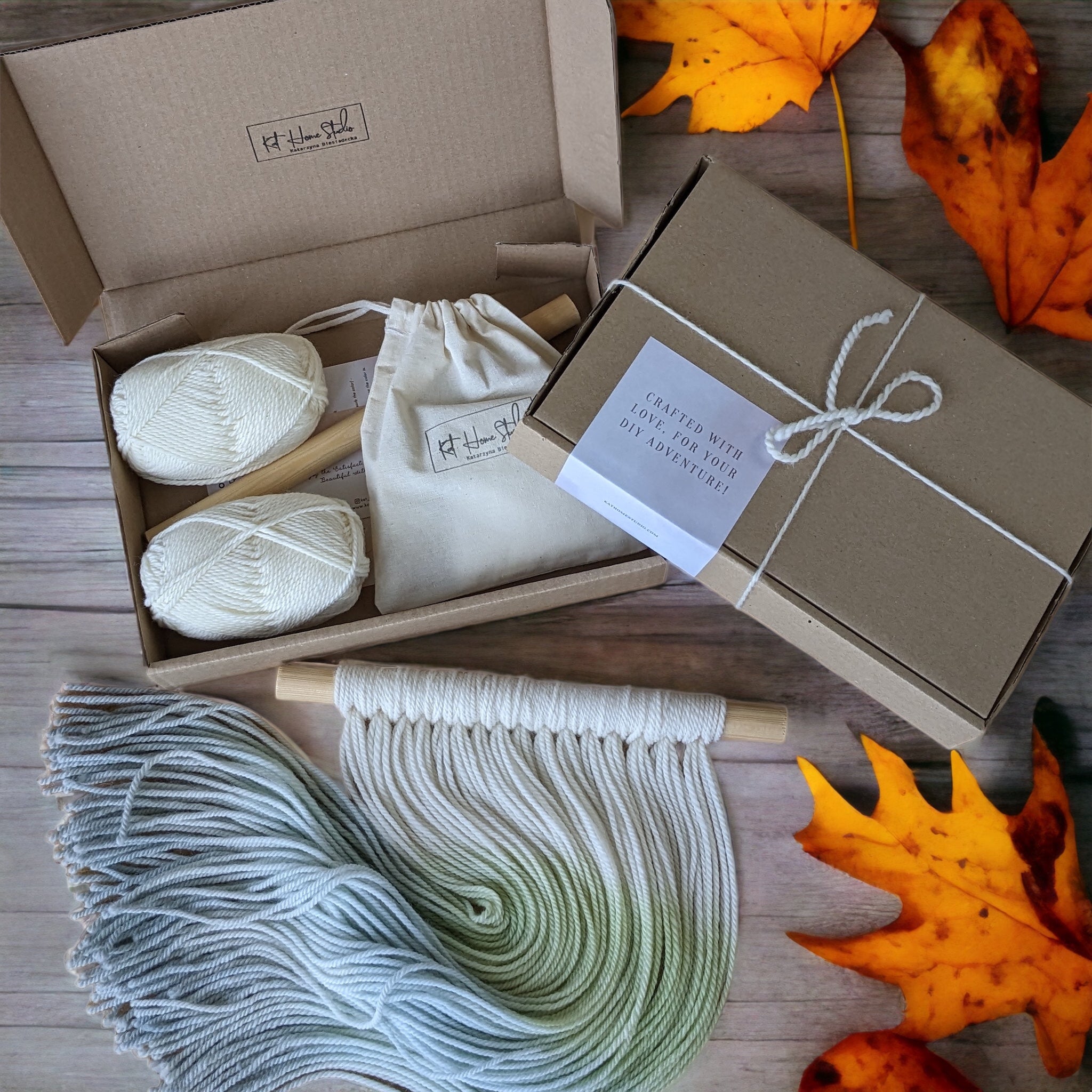 Make Your Own Art Kit – Kat | Home Studio